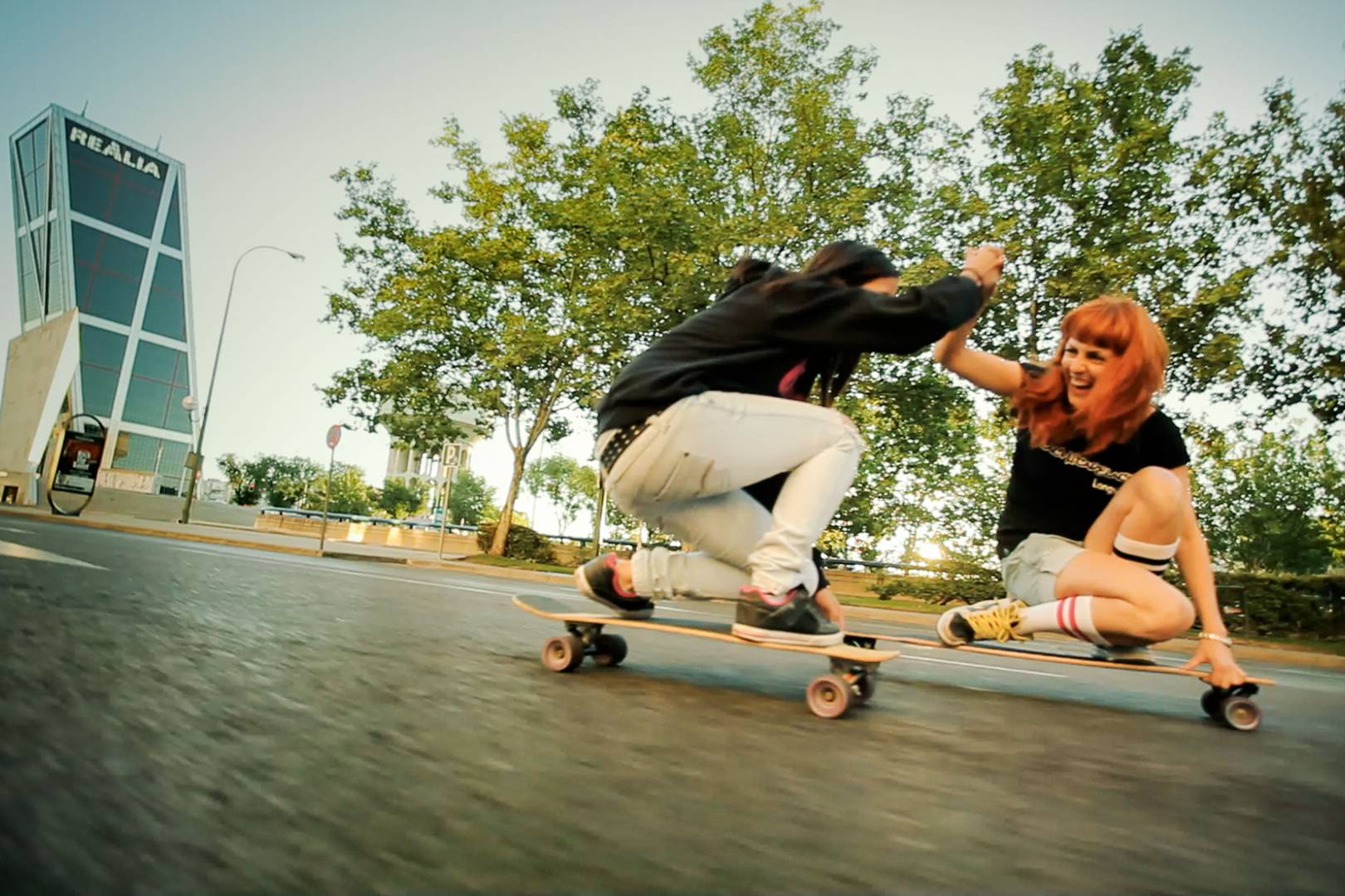 Longboarding women | CN Traveller