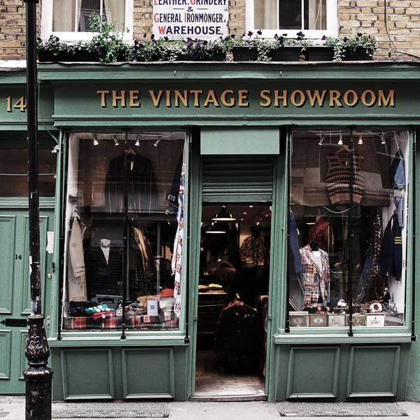 Beautiful vintage shop fronts London | CN Traveller