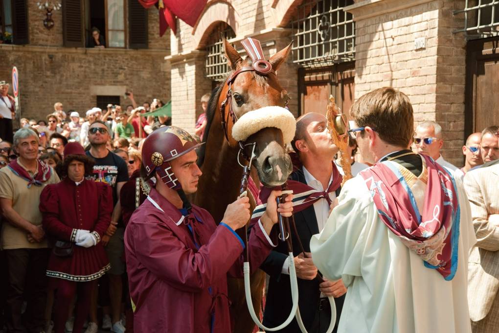 Palio di Siena – the craziest horse race in the world | CN Traveller